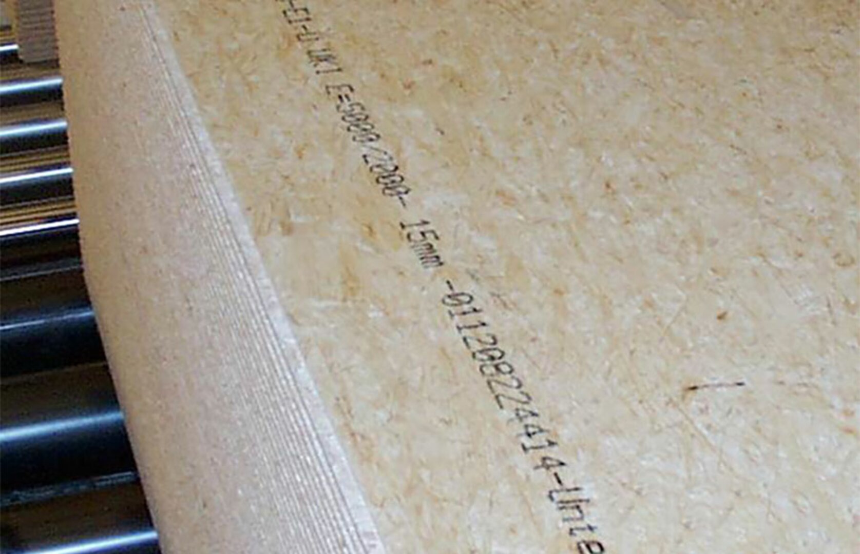 Wood labeling for the wood industry