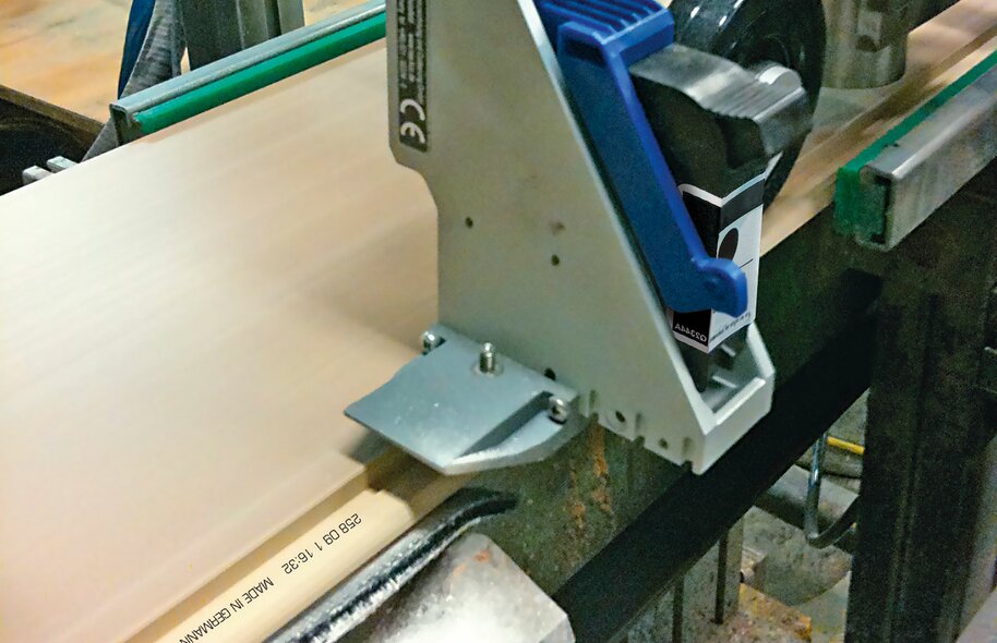 Marking for the wood industry