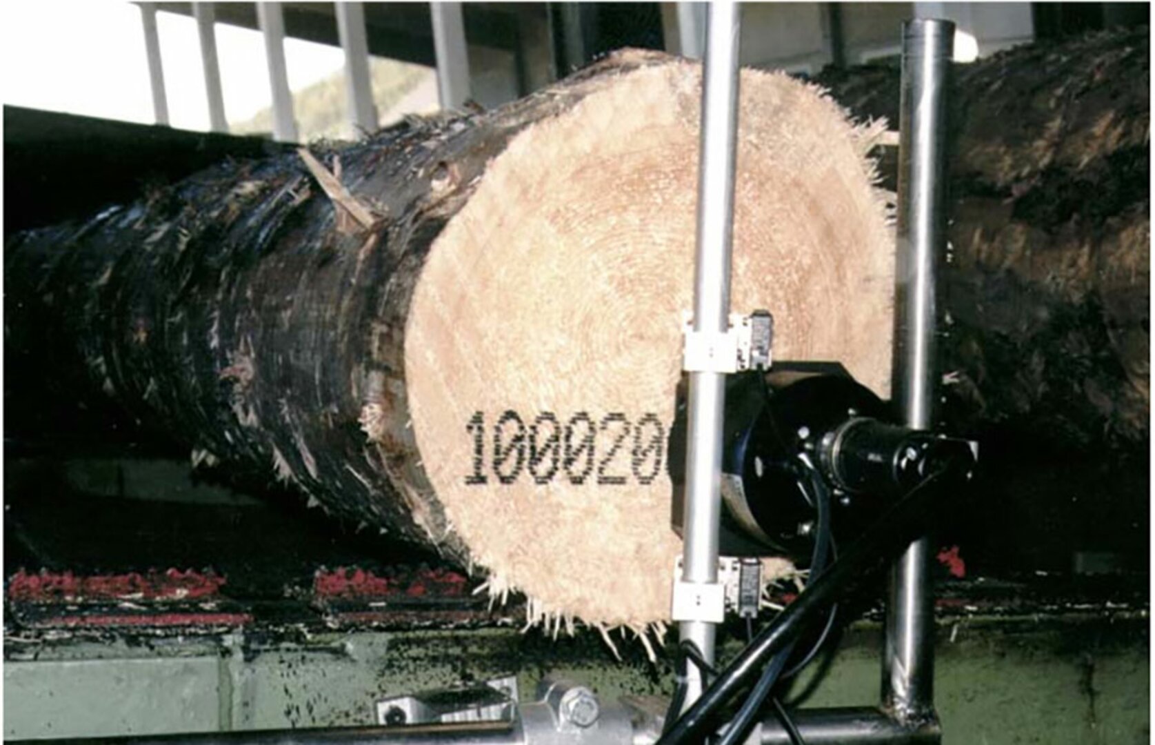 Marking for the wood industry