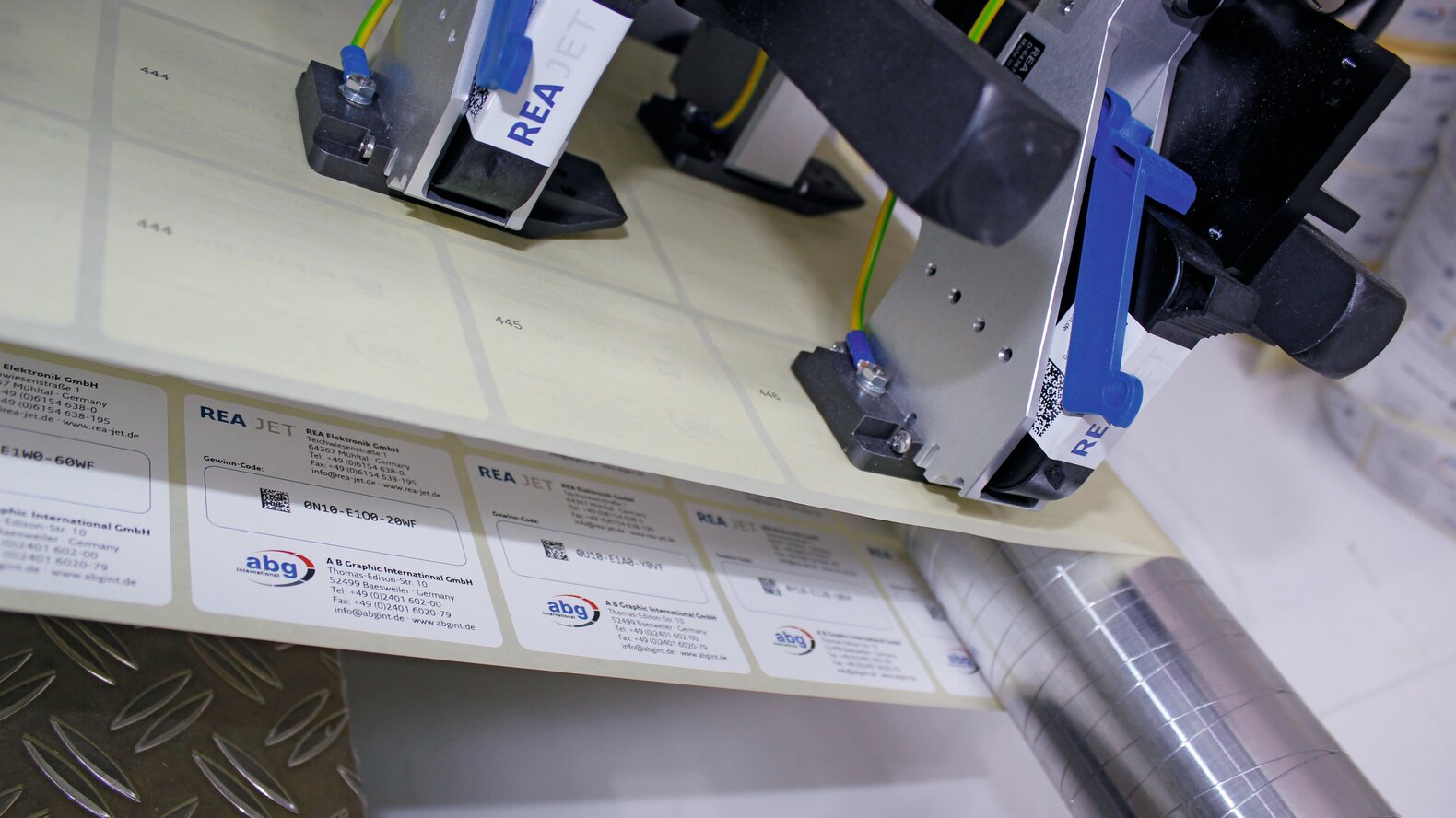 Digital inline print