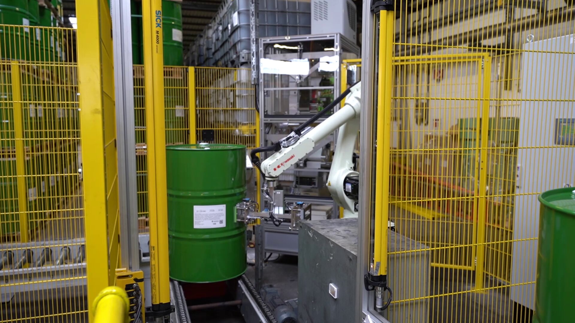 Marking, labeling and verifying chemical products