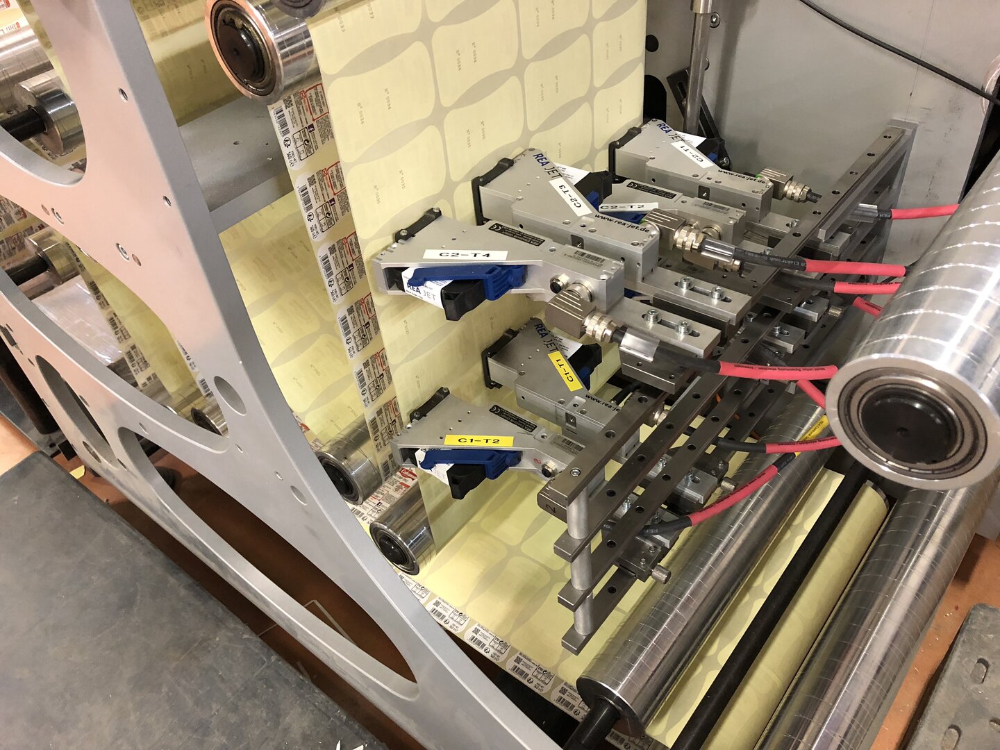 Printing industry - Marking and verifying printed products