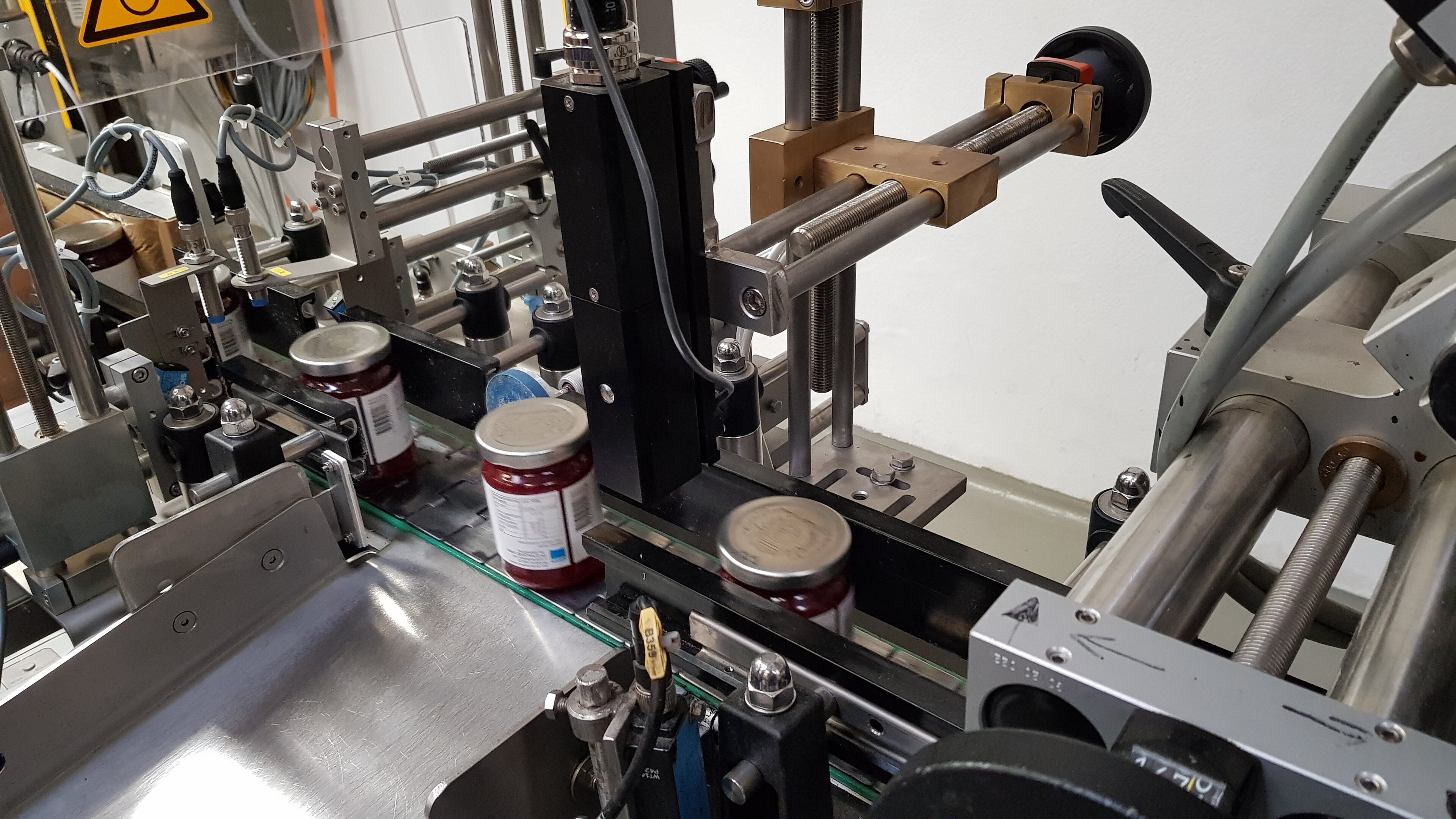 Marking food packaging