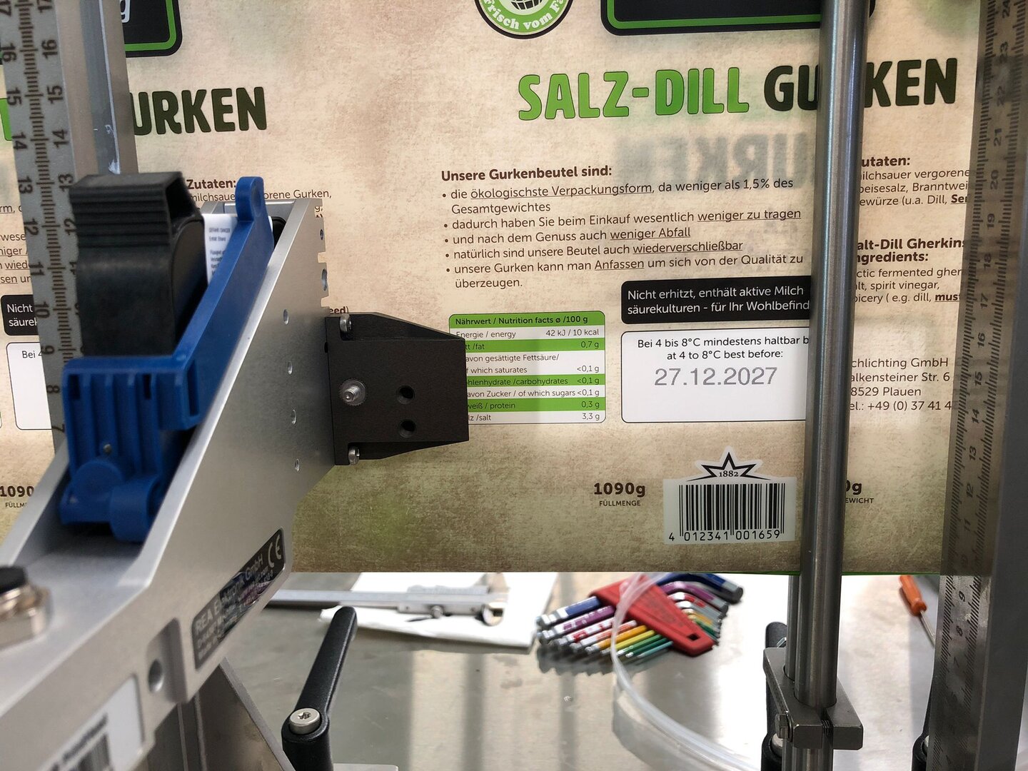 Food industry - marking, labeling and verifying foodstuffs