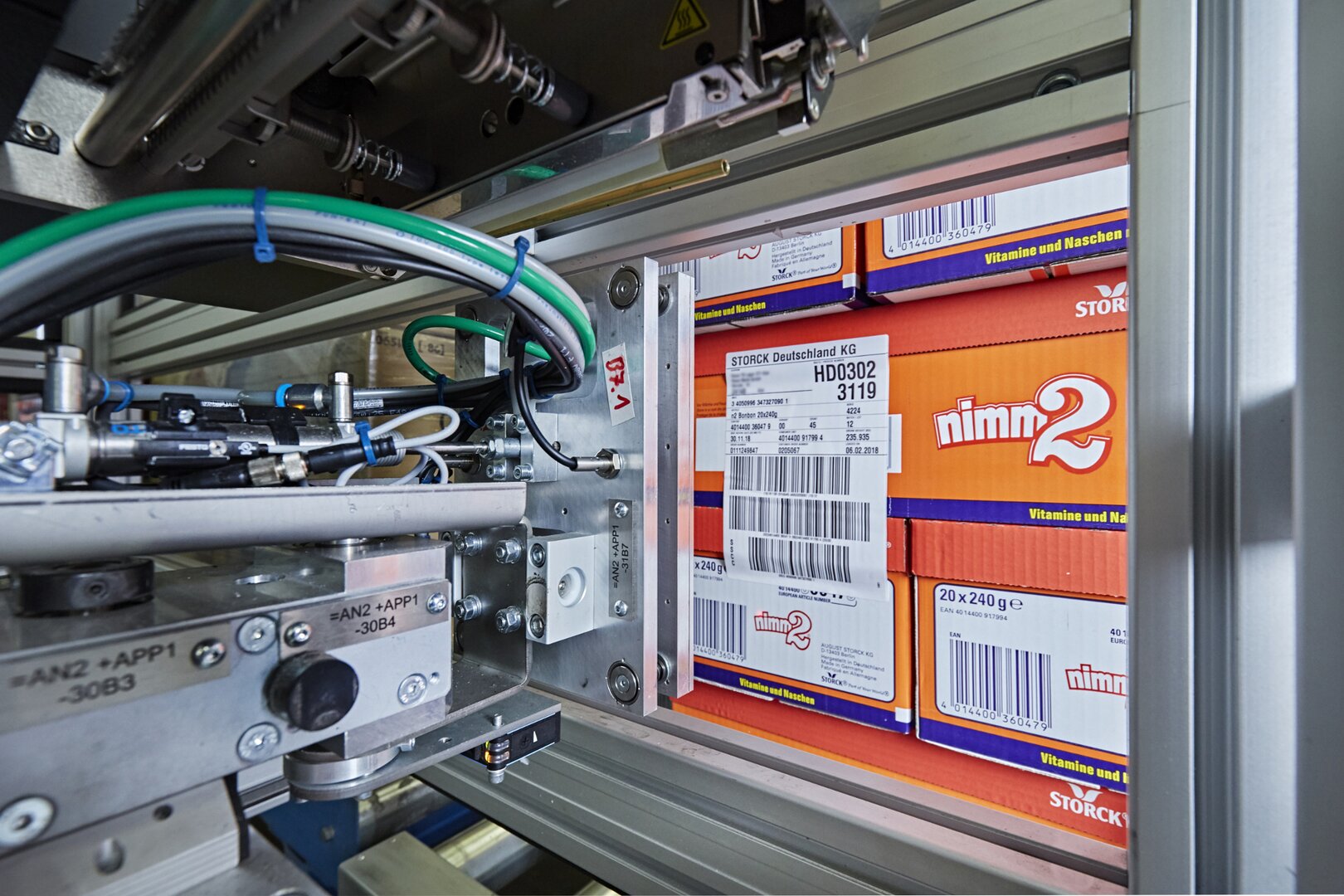 Labeling in the logistics industry