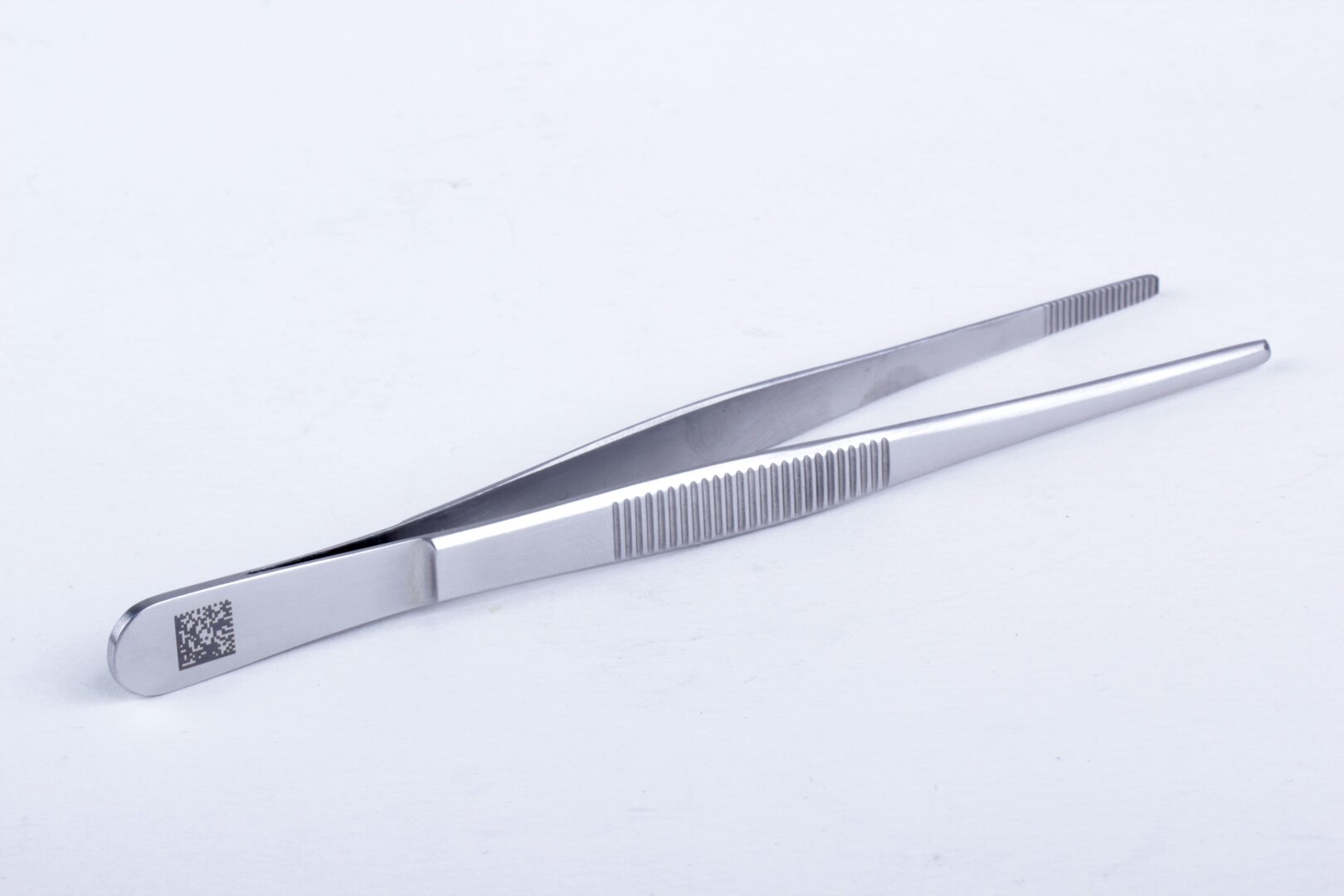 Medical technology industry - marking, verifying the labeling of ...