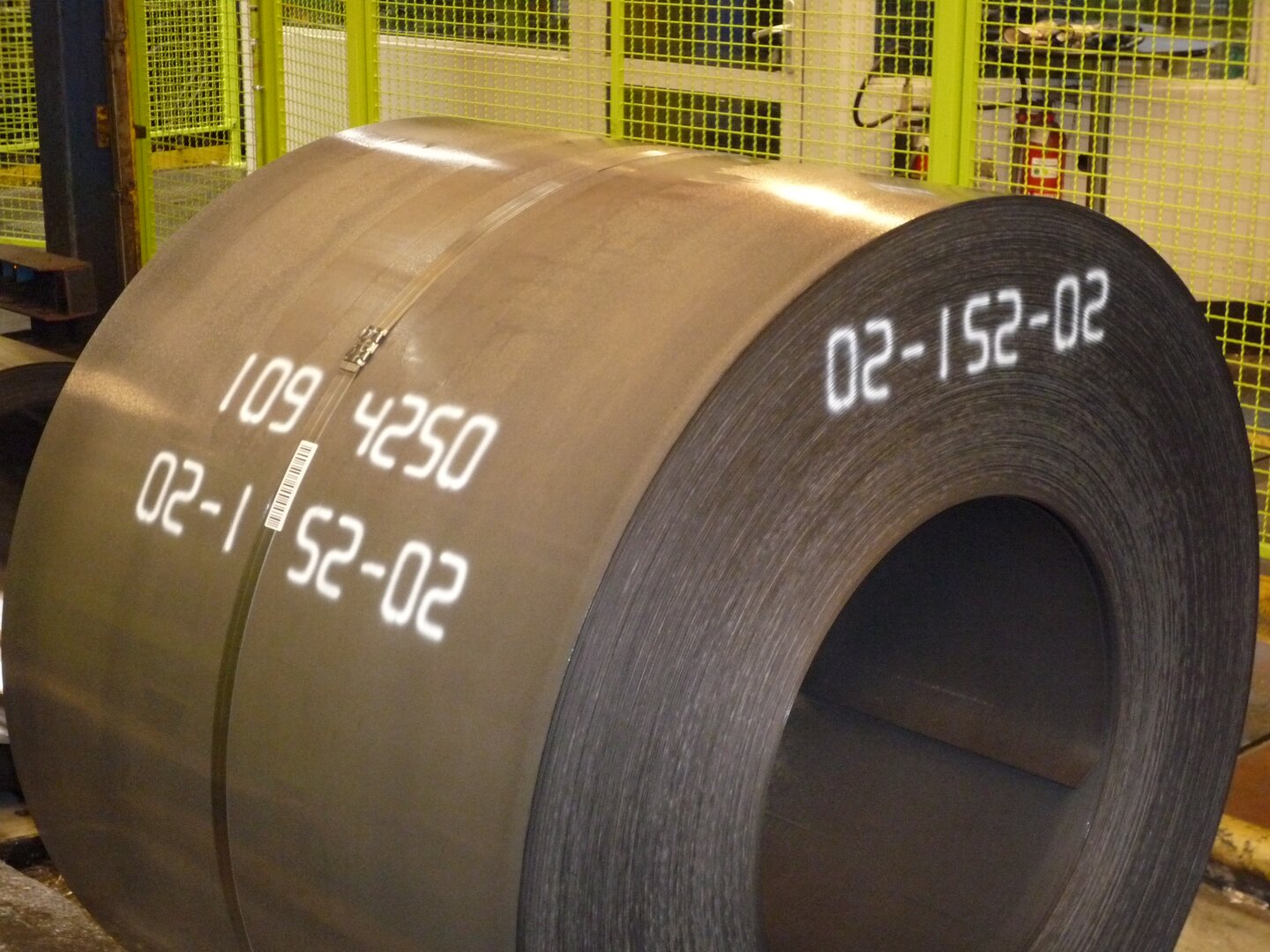 Steel marking and marking of metal