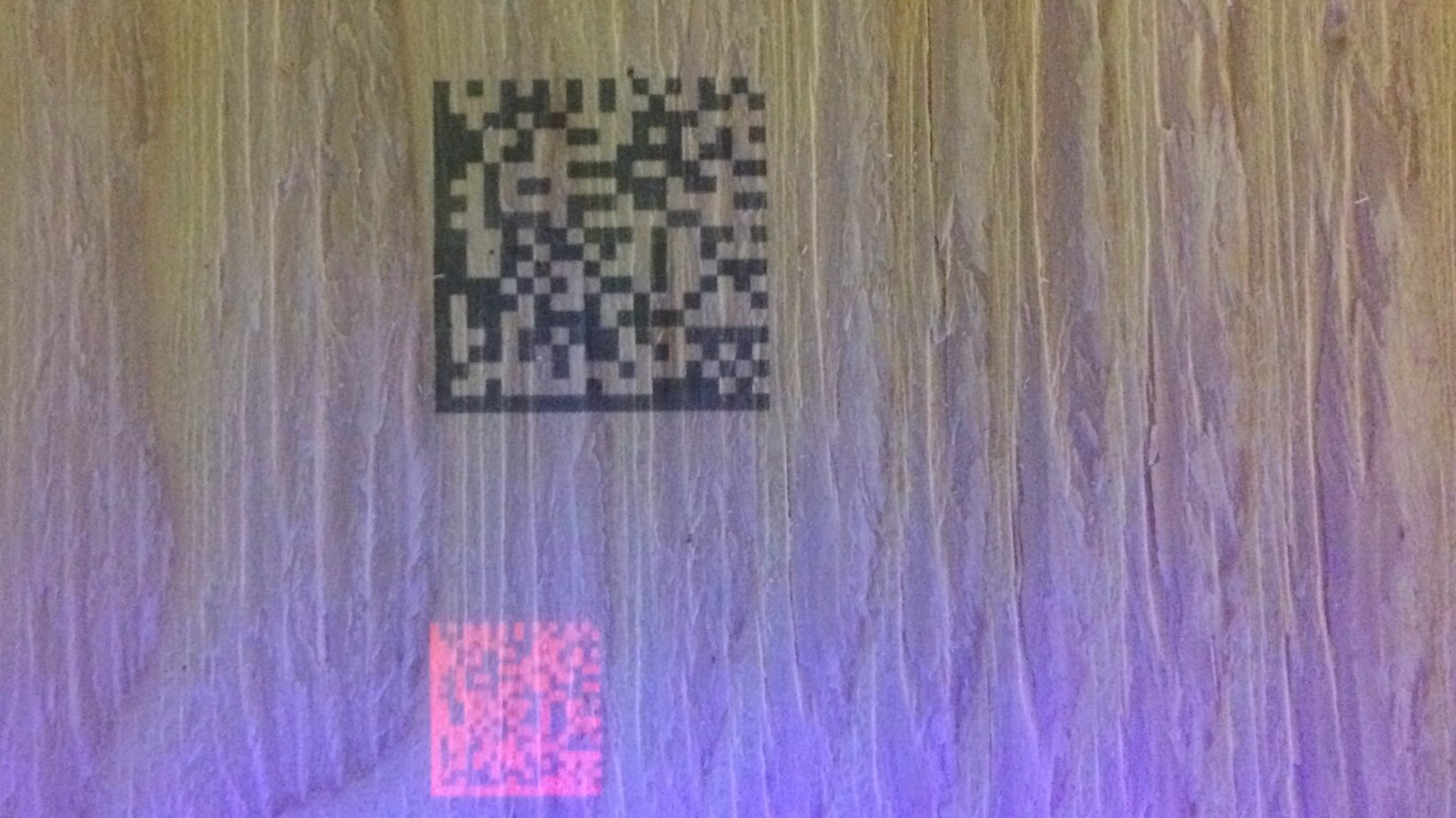 Verify code quality on wooden surfaces