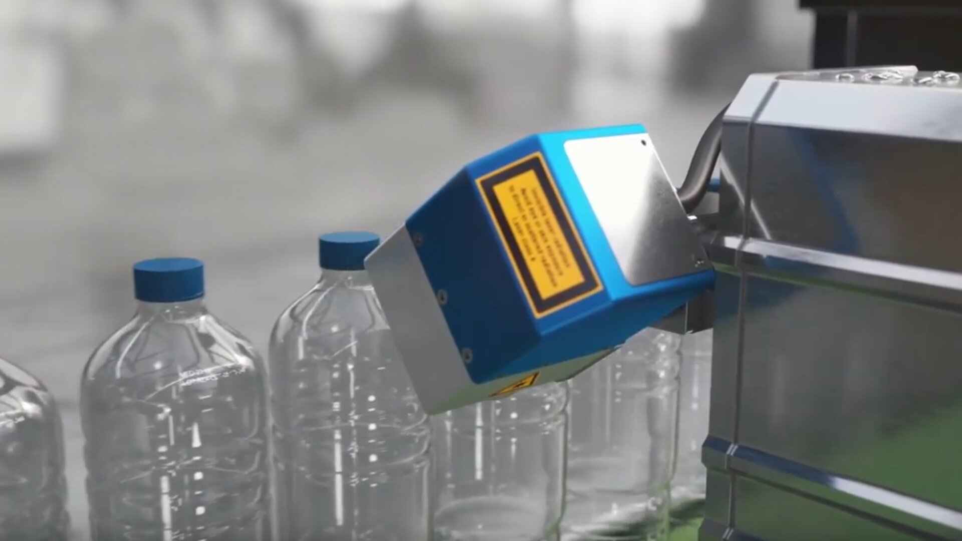 Marking plastic surfaces by laser