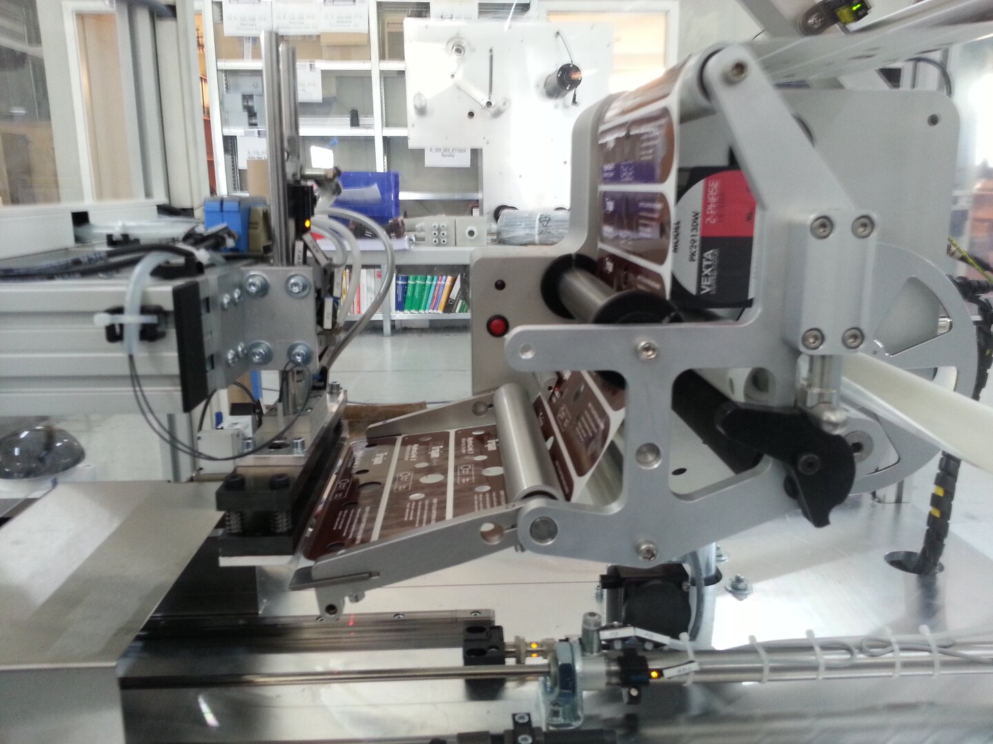 REA LABEL Special Engineering