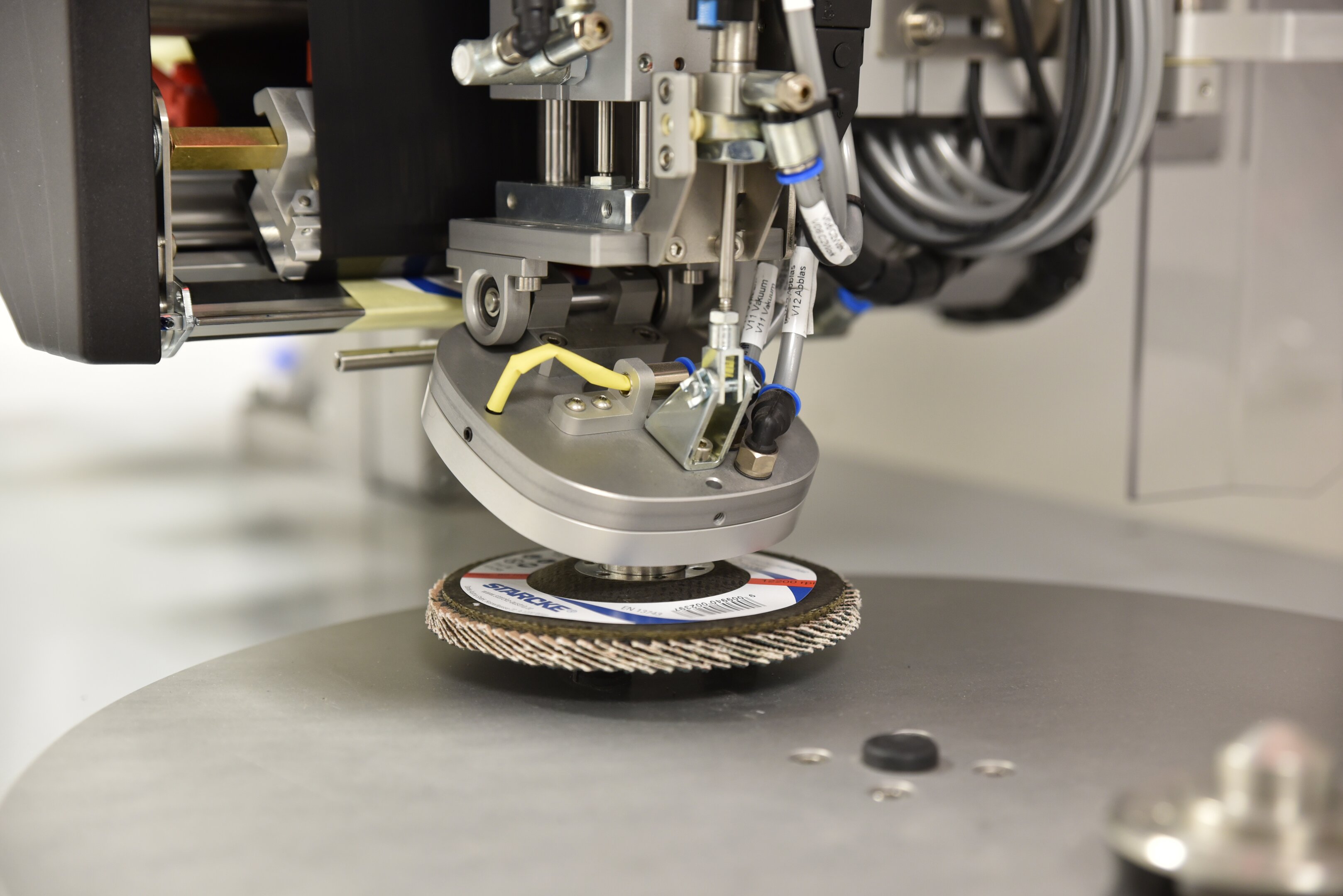 REA LABEL Special Engineering
