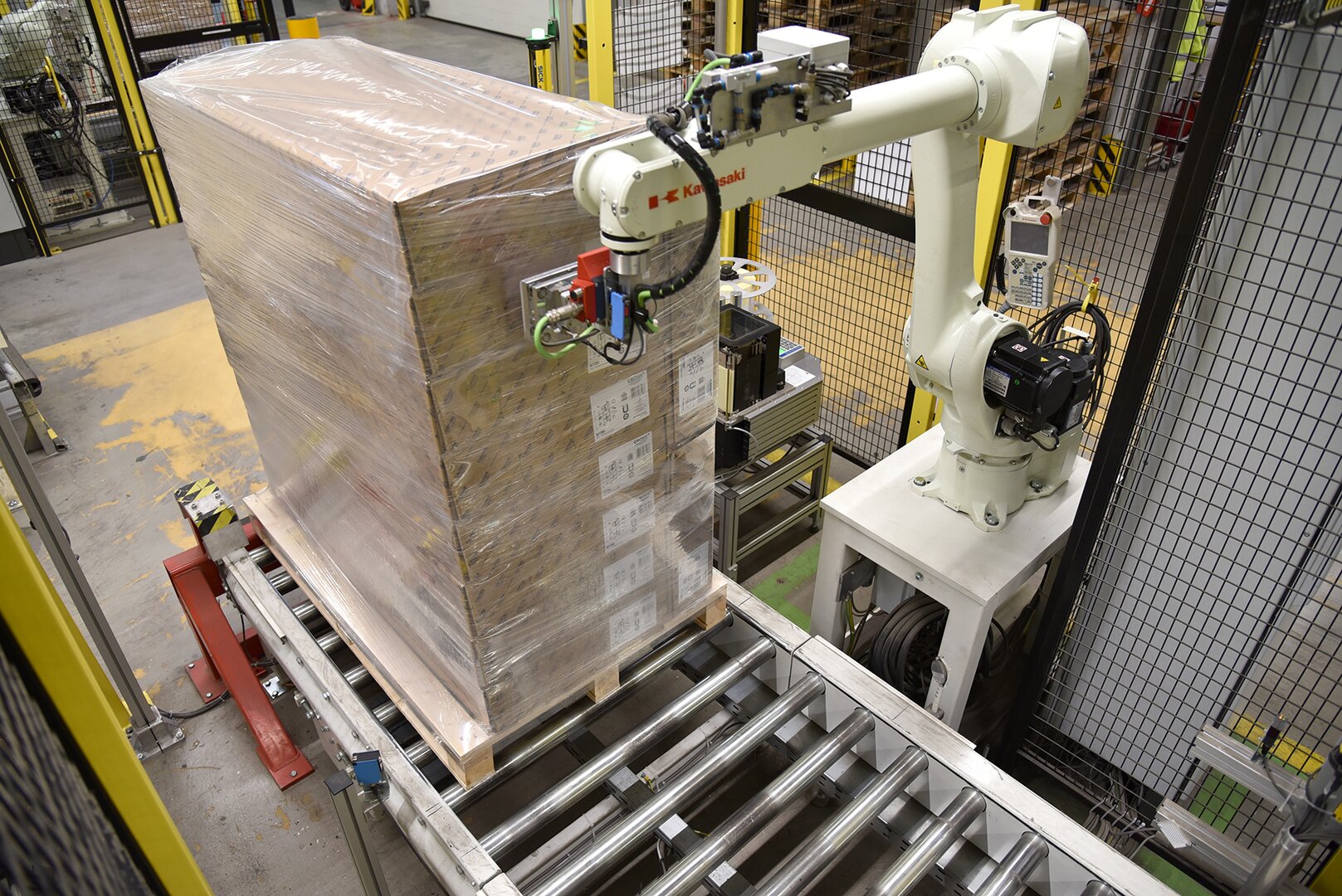 REA LABEL Robotic Labeler