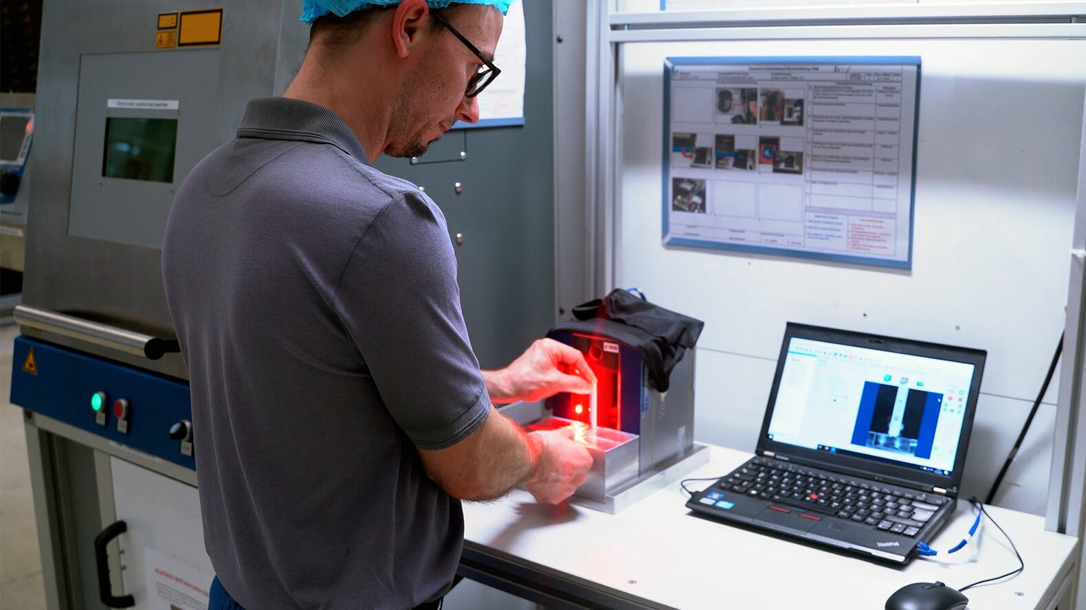 REA VERIFIER VeriCube - 1D and 2D verification system