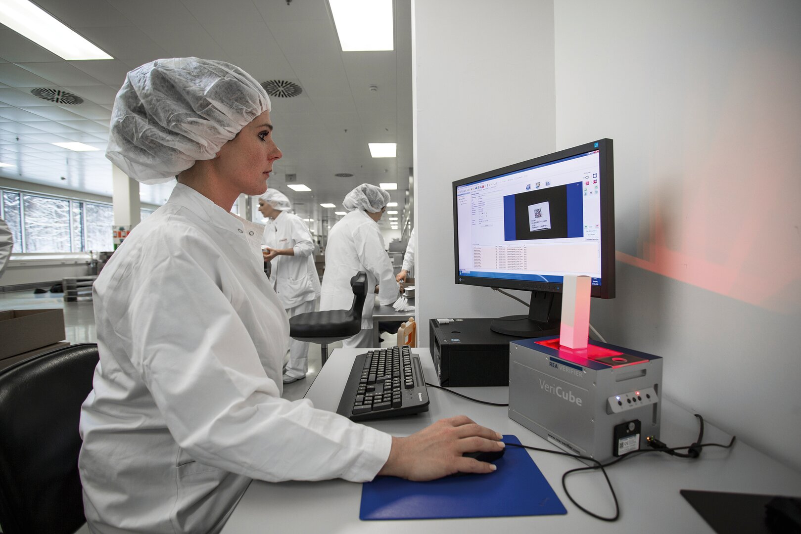 REA VERIFIER VeriCube - 1D and 2D verification system