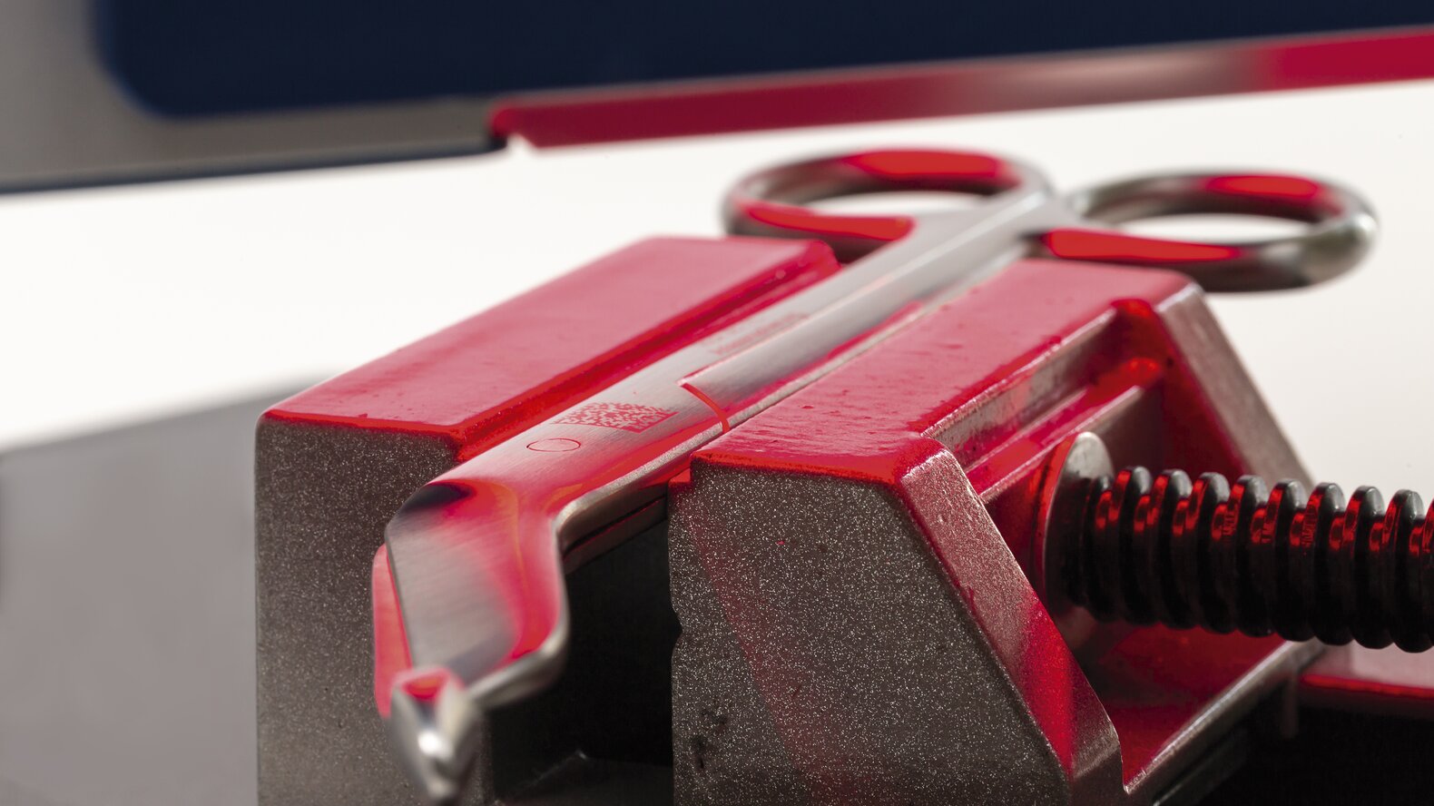 REA VERIFIER VeriCube - 1D and 2D verification system